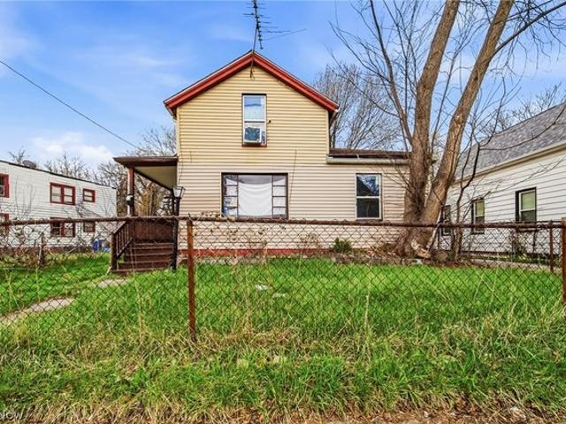 798 E 100th St, Cleveland, OH 44108