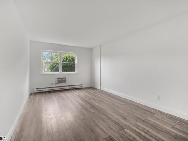 798 Eves Dr Unit 3F, Hillsborough Twp, NJ 08844