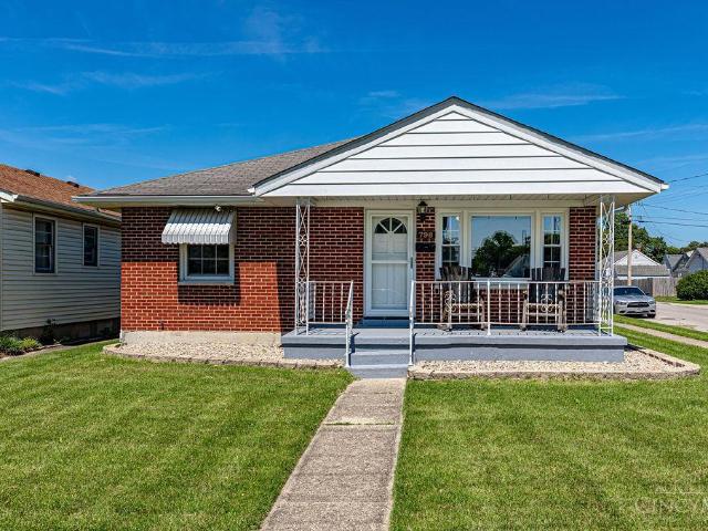 798 Saint Clair Avenue