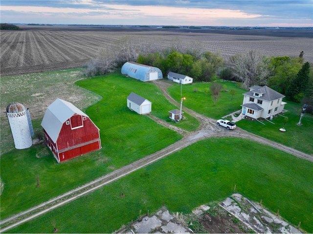 79955 th St, Olivia, MN 56277