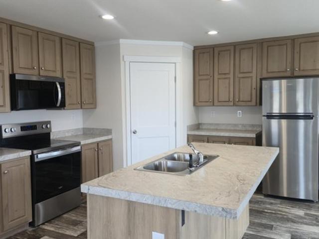 7995 Cheyenne Trl, Stagecoach, NV 89429