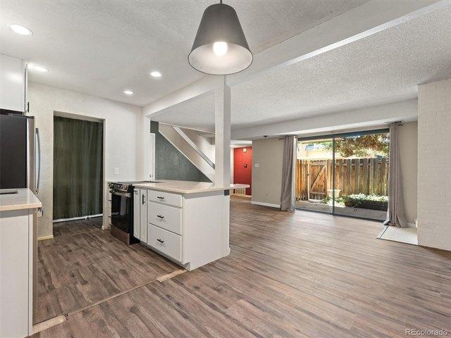 7995 E Mississippi Ave Apt D7, Denver, CO 80247