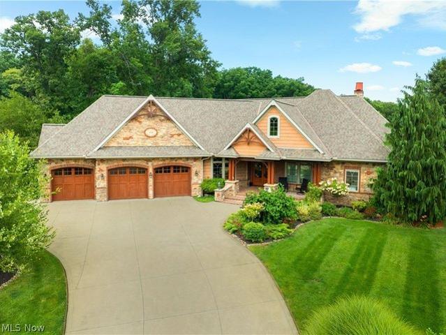 7995 Shady Stone St NW, Massillon, OH 44646