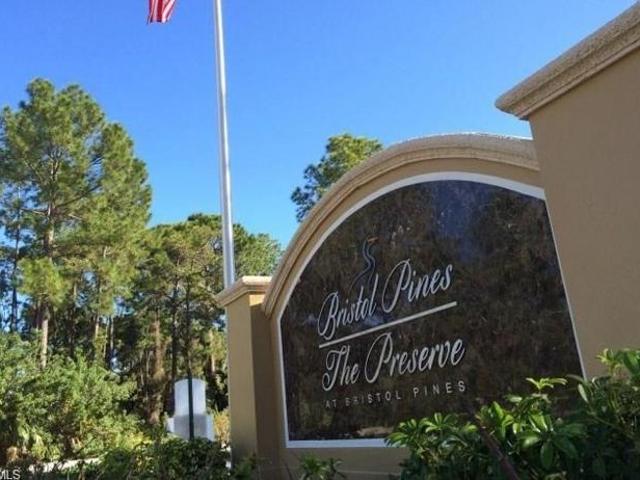 7997 Bristol Cir, Naples, FL 34120