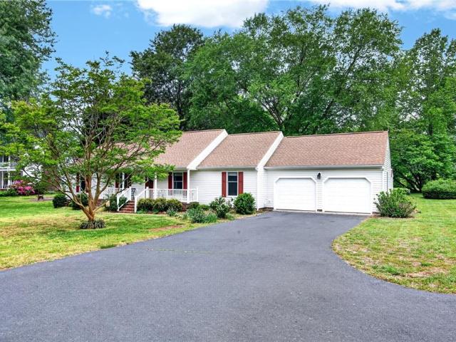 7998 Roaring Springs RD