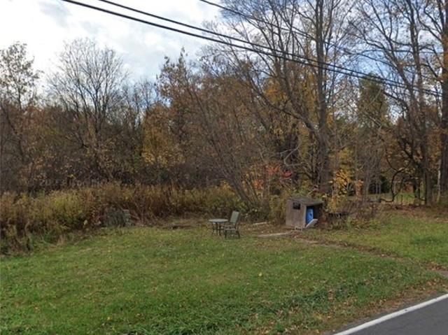 7999 Broadway Rd, Wolcott, NY 14590