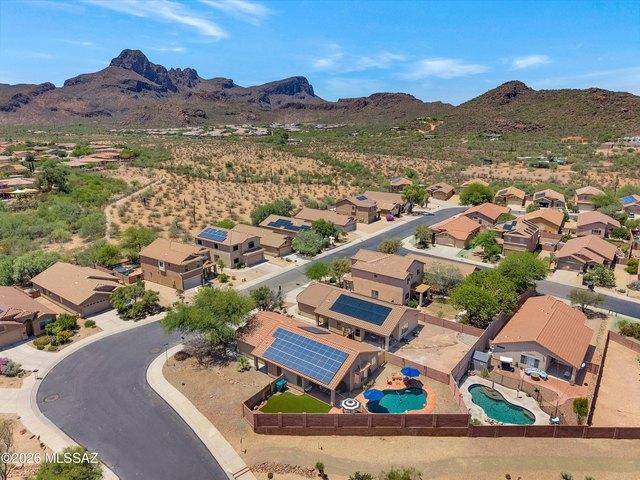 7990 W Sunfire Dr, Tucson, AZ 85743