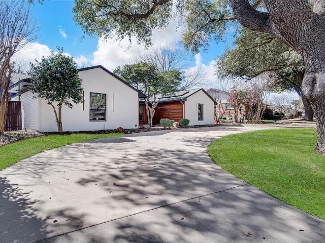 7992 Fallmeadow Lane