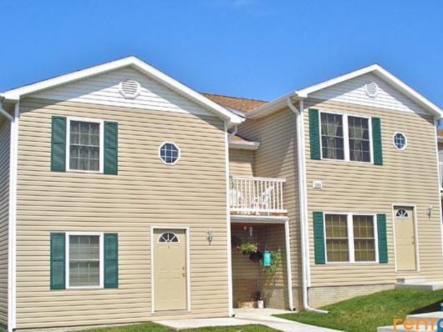 $799 / 3br W/D hookups, lots of storage, and more! 3981 N 26 Street