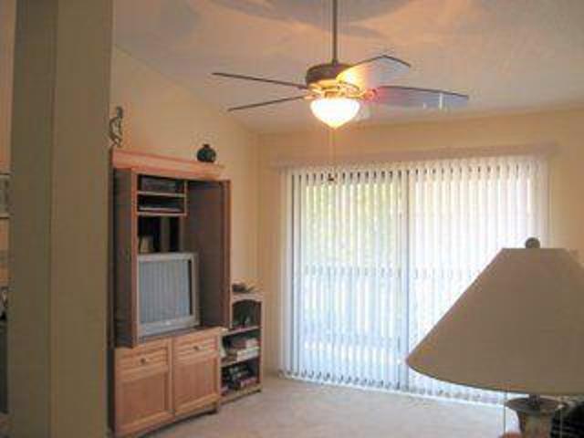 $799 / 2br 1204ft² Windchase Bay 2 BR Condo 2299 Scenic Hwy map
