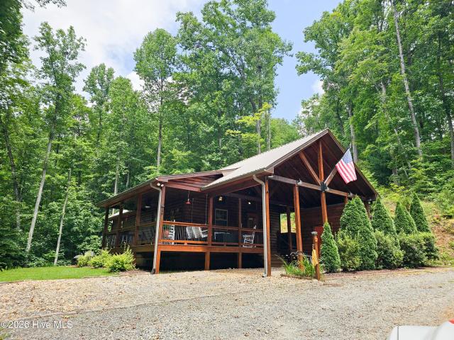 799 Cherokee Oaks Road