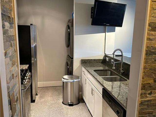799 Hammond Dr, Unit 409, Sandy Springs, GA 30328 | MLS #7732 | Compass