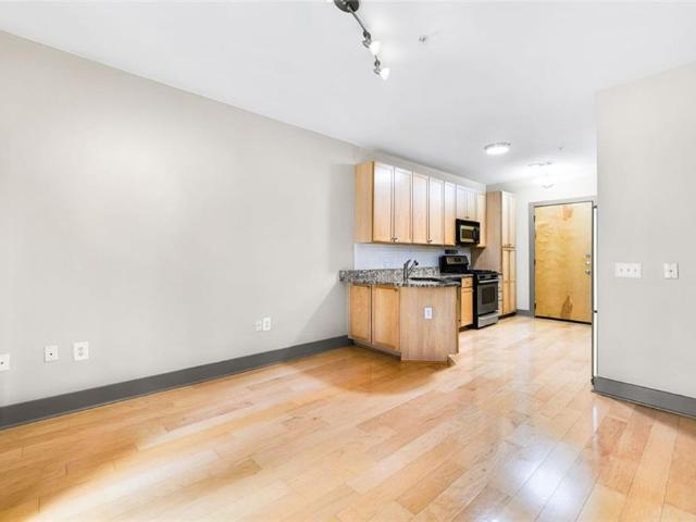 799 Hammond Drive 306