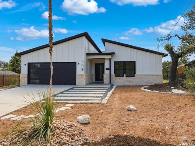 799 Mockingbird Cove