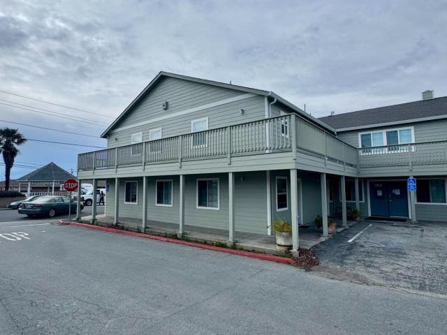 799 Main Street