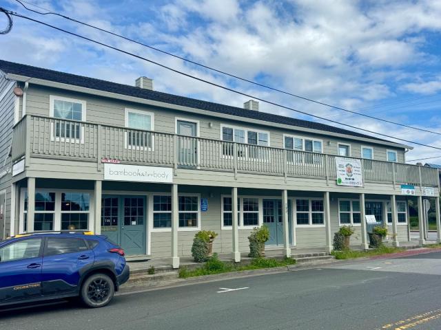 799 Main Street