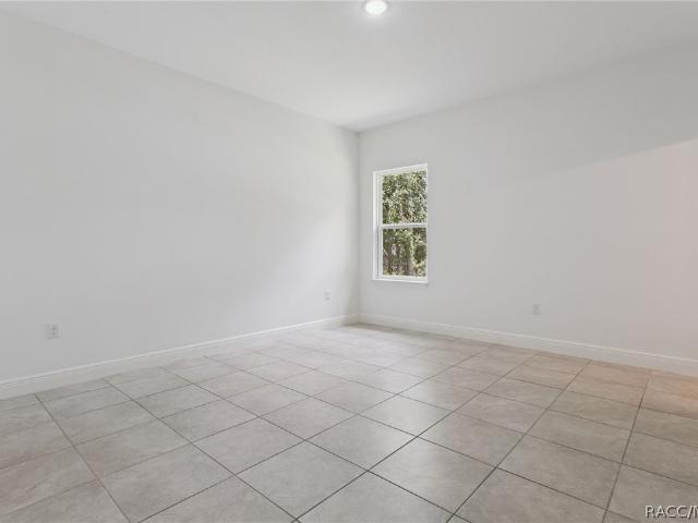 799 W Country Club Blvd, Citrus Springs, FL 34434 | MLS #856043