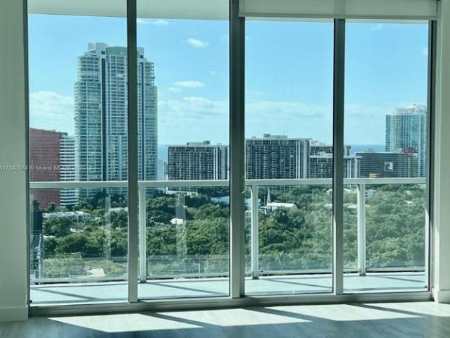 79 12th St SW #2504, Miami, FL 33130