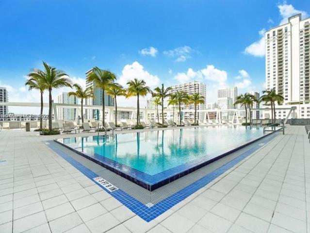79 12th St SW #2507 S, Miami, FL 33130