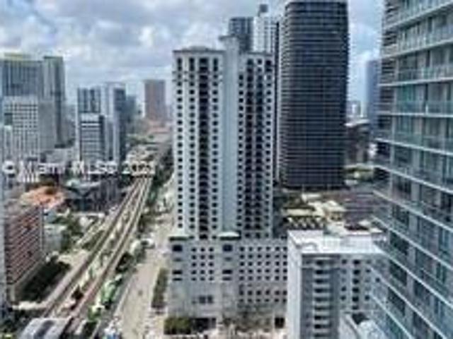 79 12th St SW #3211 S, Miami, FL 33130