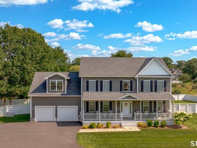 79 Todds Hill Rd, Branford, CT 06405