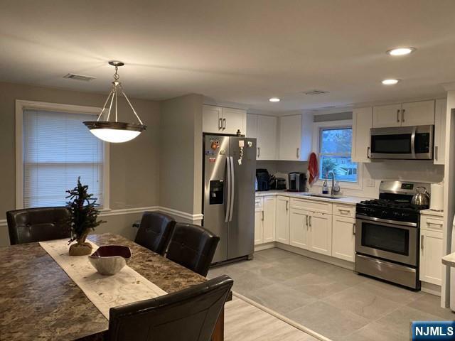 79 Tuttle Street # 2