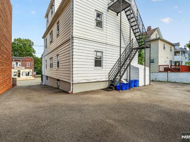 79 Union Avenue