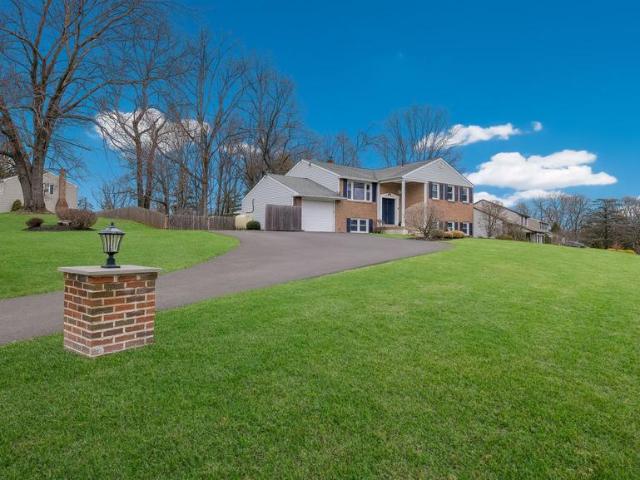 79 W Buttonwood Dr
