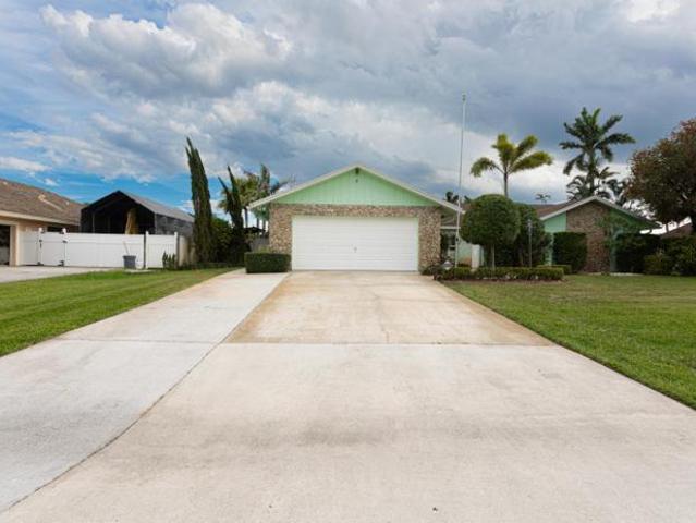 79 W Cypress Rd, Lake Worth, FL 33467