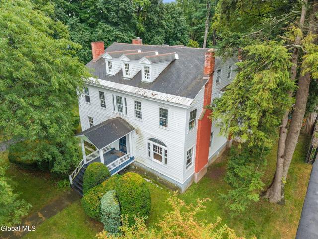 79 W High Street