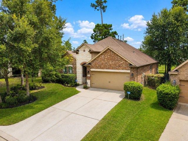 79 W Wading Pond Cir, The Woodlands, TX 77375