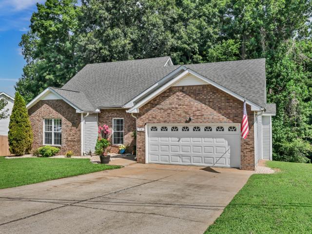 79 West Dr