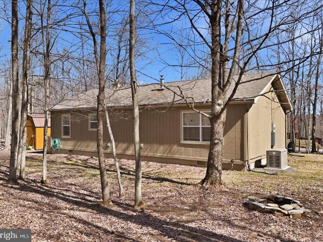 79 Wild Turkey Cir, Lake Ariel, PA 18436 | MLS #PAWN2000
