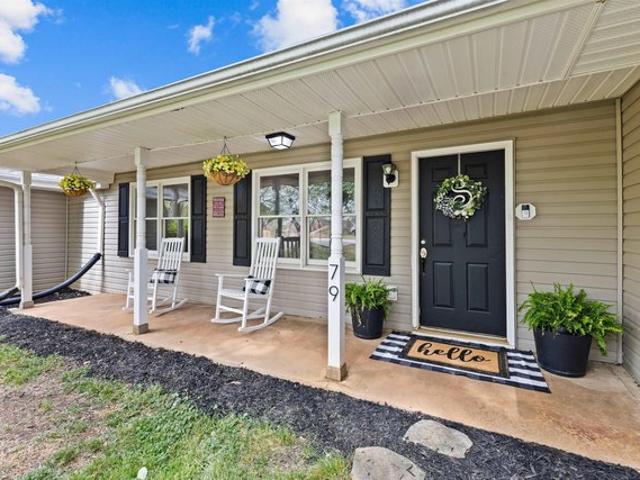 79 Wofford Rd, Taylors, SC 29687