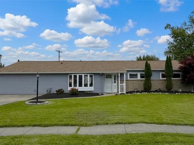 79 Alys Dr E, Depew, NY 14043