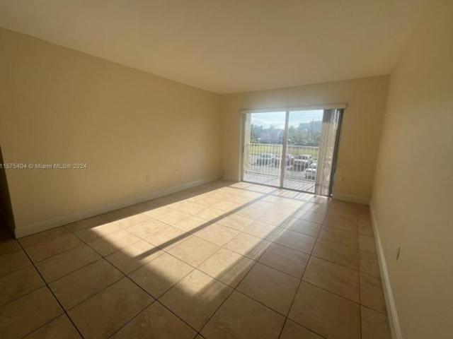 79 Ave NW 5112 #202, Doral, FL 33166