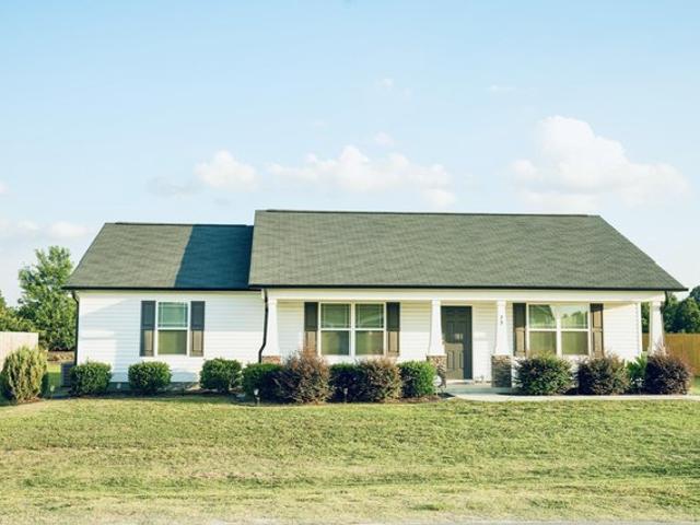 79 Beaver Tavern Dr, Benson, NC 27504