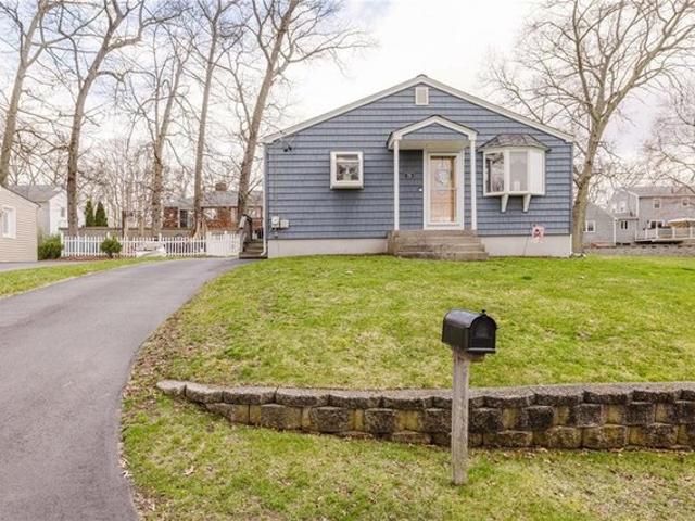 79 Bergeron St, Seekonk, MA 02771