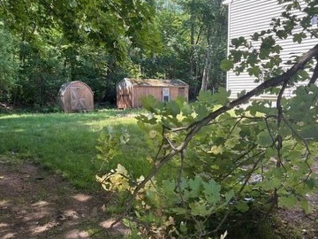 79 Border Rd, Holbrook, MA 02343