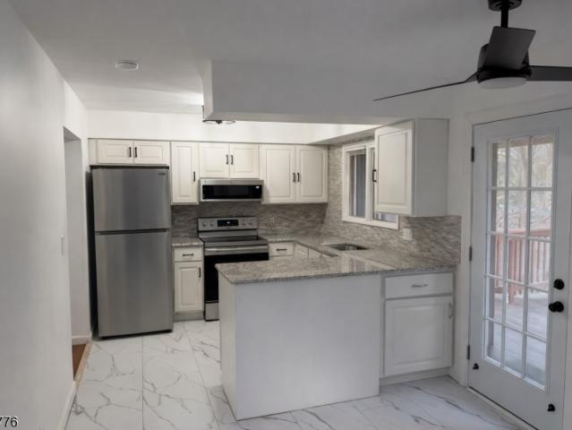 79 Clark Rd