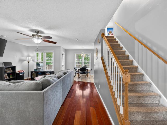 79 Cliffdale Court