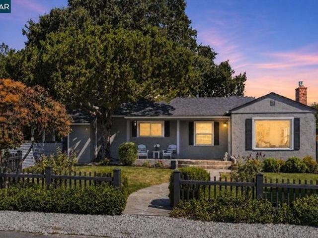 79 Del Hambre Cir, Walnut Creek, CA 94595