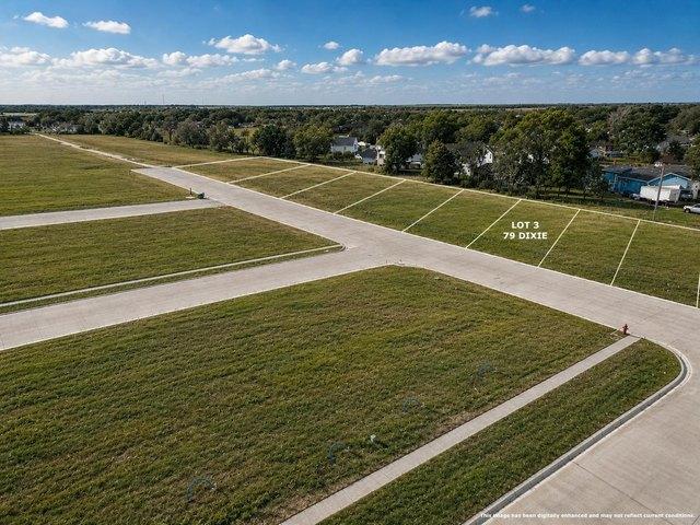 79 Dixie Ave, North Platte, NE 69101