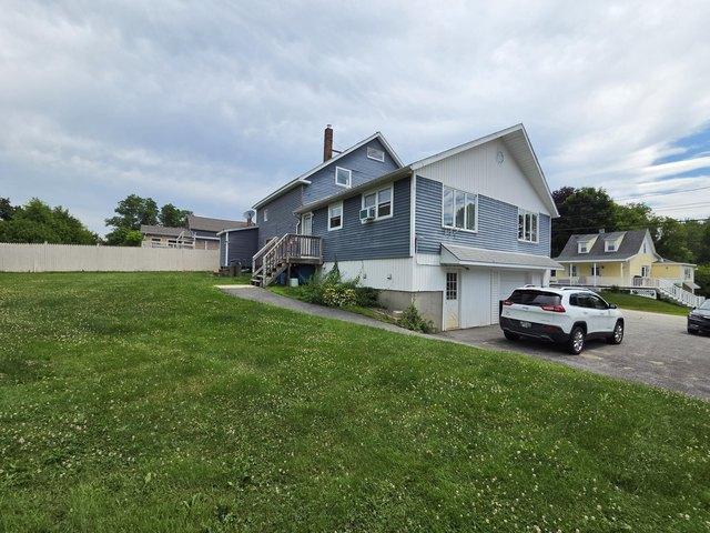 79 Dow Ave, Lewiston, ME 04240