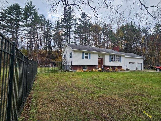 79 Dubois Rd, Tioga Center, NY 13734