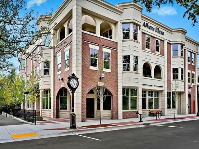 79 E Aikens St Unit 201, Eagle, ID 83616