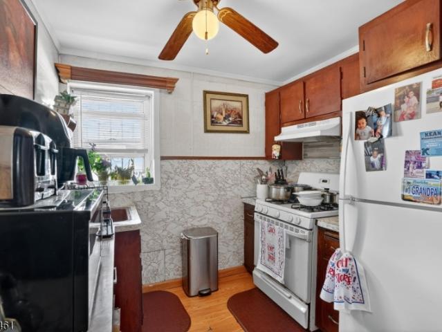 79 E Jersey St