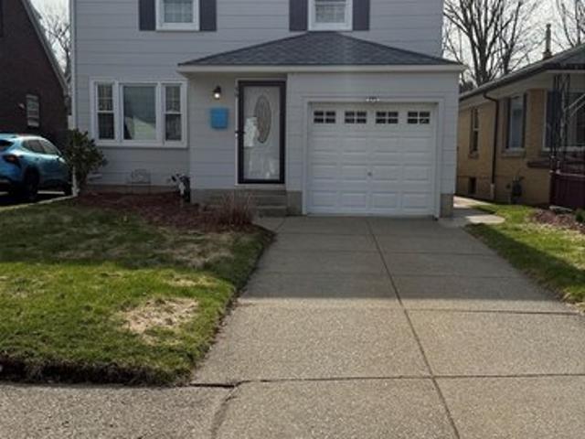 79 Garland Dr, Amherst, NY 14226