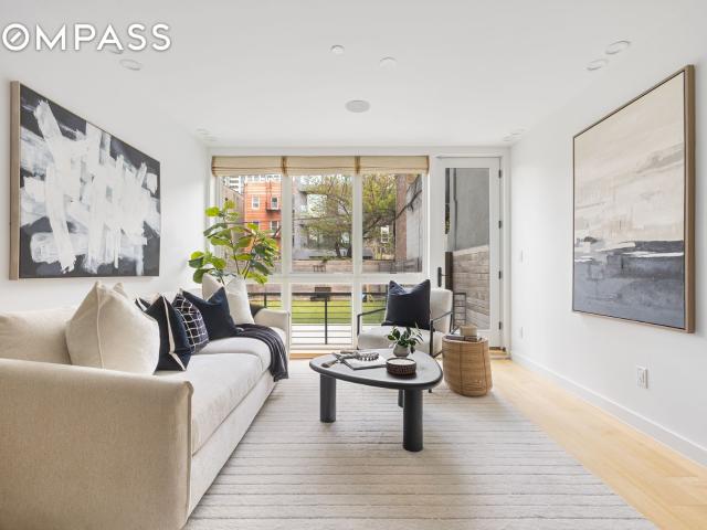 79 Green Street, Brooklyn, NY