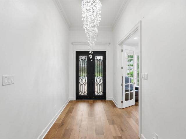 79 Hallen Court